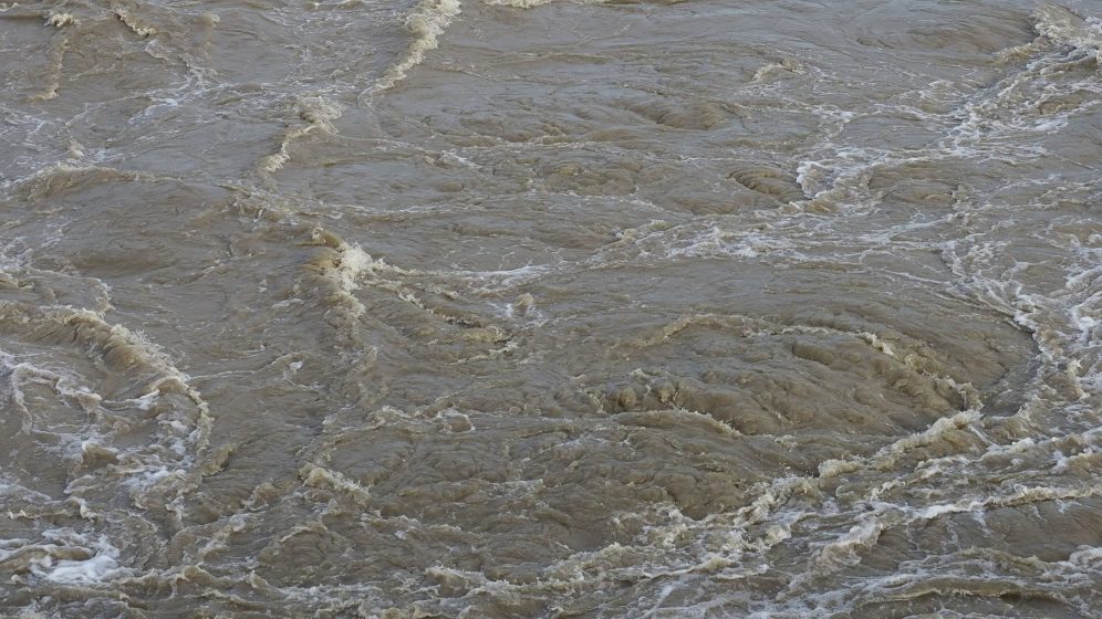 How long does low tide last? - All You Need to know - 401 Fishing Reports